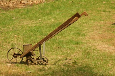 Antique & Vintage Implements - Vintage Planet Jr