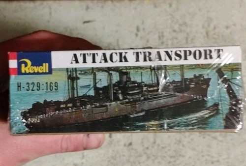 Revell Models PS224 Attack Transport USS RandallH-329:169 In Original ...