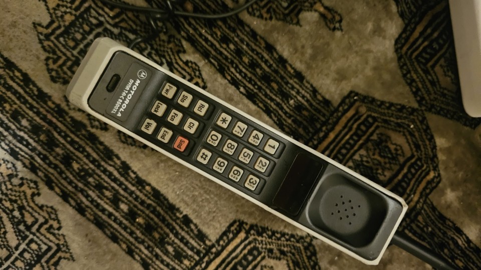 VINTAGE CELL PHONE MOTOROLA 1980's Brick Phone OG | eBay