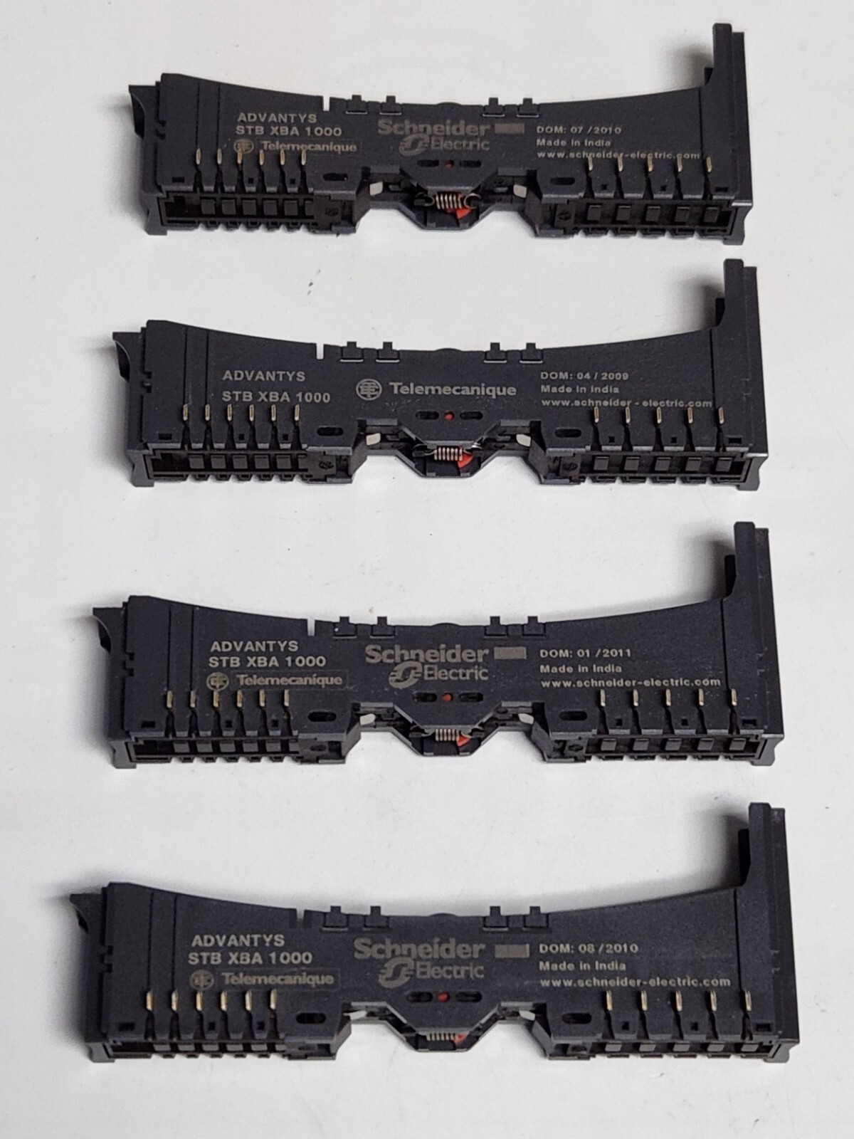 LOT OF 4 SCHNEIDER ELECTRIC MODICON STB XBA 1000 Advantys XBA 1000 PLC ...