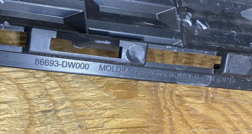 2023-2024 Kia Sportage Rear Bumper Moulding Assy 86693-DW000 ️DAMAGED ️ ...