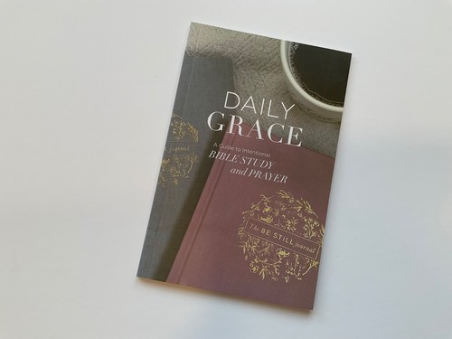 Daily Grace - A Guide to Intentional Bible Study and Prayer | eBay