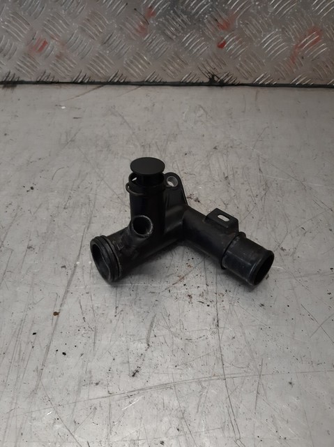 CITROEN C4 Cactus 2016 1.6 HDi Water Coolant Hose Pipe 9684589080 ...