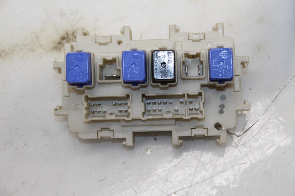 2009-2010 Nissan 370Z Interior Cabin Fuse Box OEM FB72 | eBay