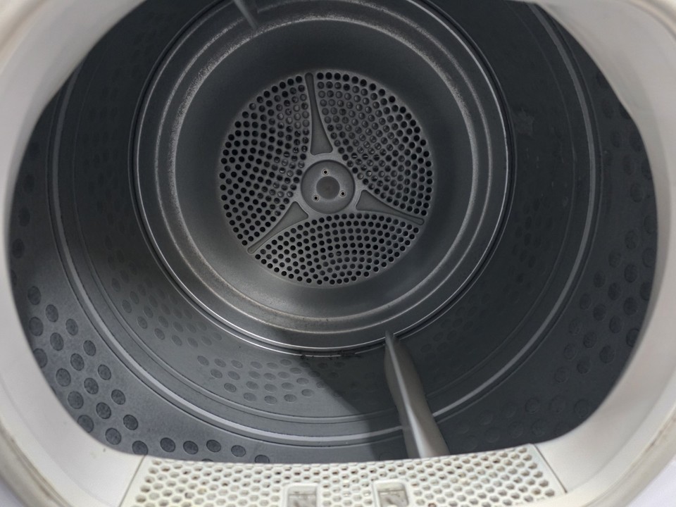 Hoover 8kg condenser tumble dryer. Energy B. Sensor Drying. VGC. Nelson ...