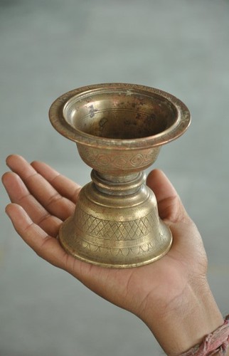 Old Brass Inlay Engraved Handcrafted Betel Nut Spitting Bowl , Rich ...