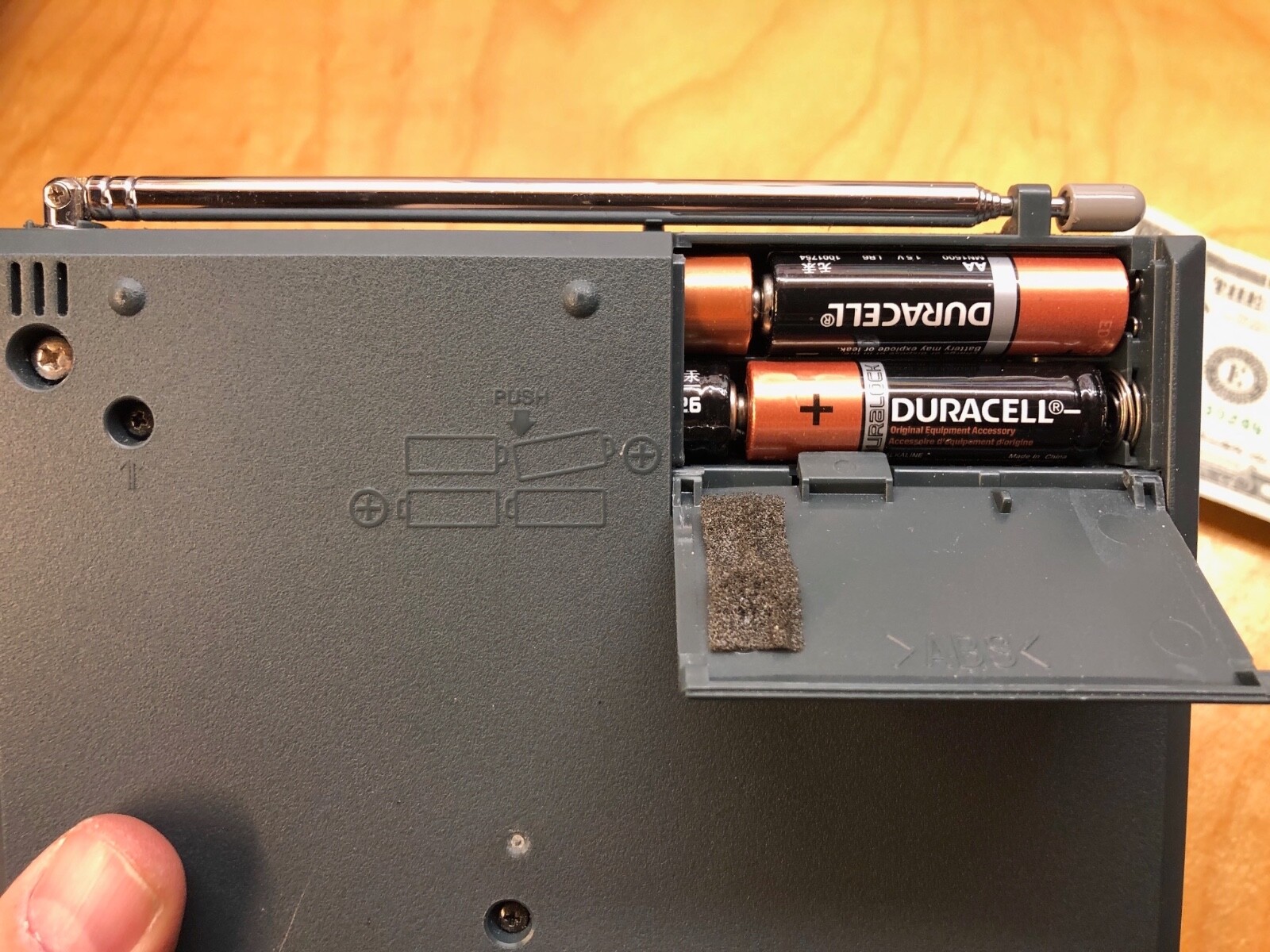 Sony ICF-CD2000 CD Clock Radio with FM/AM Radio and Backlit Display ...