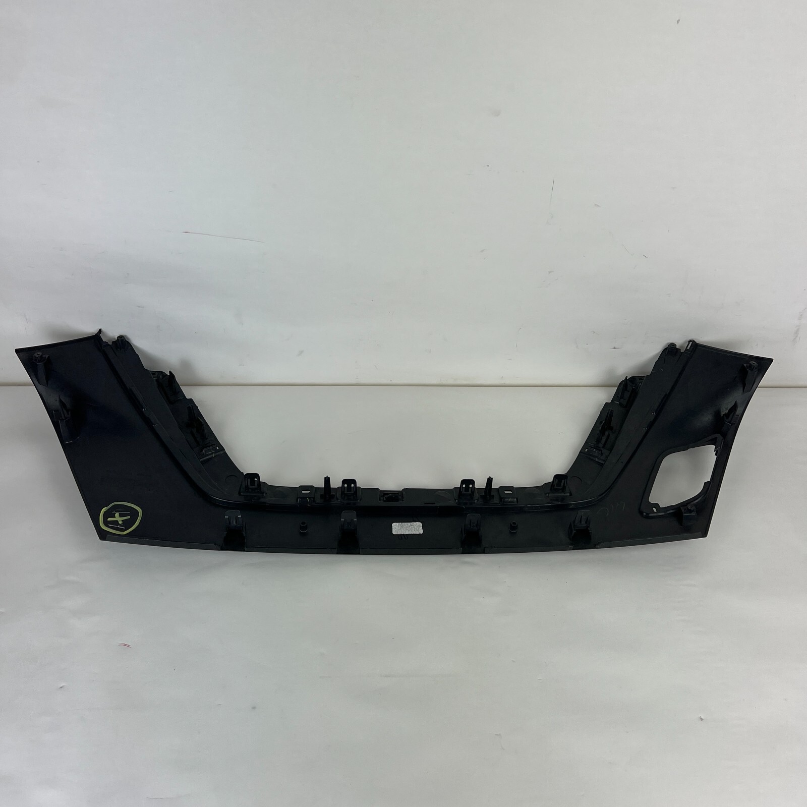 OEM 2020 2021 2022 Nissan Versa Front Lower Grille Molding Panel 62070 ...