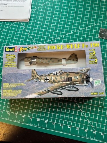 Revell Pro-Finish 1:48 Focke-Wulf FW 190 Model Kit #85-1656 Factory ...