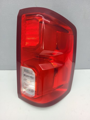 2016-2018 Chevy Silverado Rear Right LED Taillight OEM 84023037 | eBay