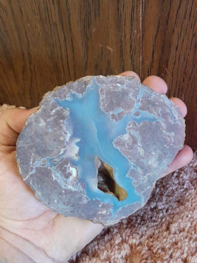 1.6 pound geode from the Vale OR, formation. one half. beautiful piece ...
