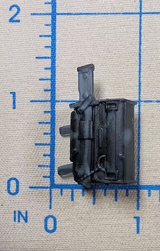 Jazwares Fortnite Male Back Bling Prop Fodder 4" 1/16 Scale Icebound ...