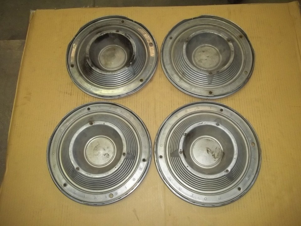 "1962 Pontiac Bonneville Hubcap Rim Wheel Cover Hub Cap 14"" Spinner Y7 ...