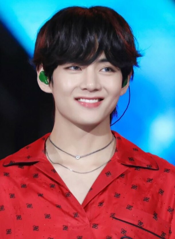 V Bangtan Smile