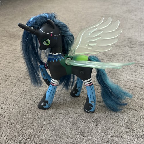 Hasbro My Little Pony Queen Chrysalis Talking Light Up Unicorn 2013 MLP ...
