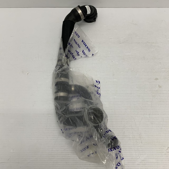 Volvo Xc90 2017 EGR Valve Pipe 32213481 for sale online | eBay