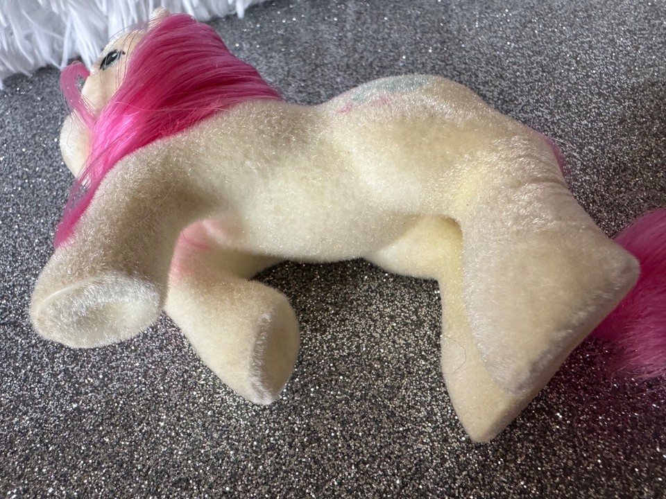 Truly ~ So Soft ~ My Little Pony ~ G1 Vintage (stand not included ...
