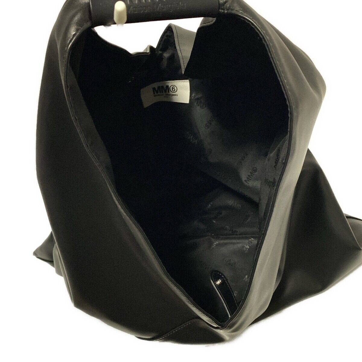 Auth MM6 Japanese Bag Classic Medium S54WD0039P4313T8013 Auth MM6 Japanese Bag Classic Medium S54WD0039P4313T8013