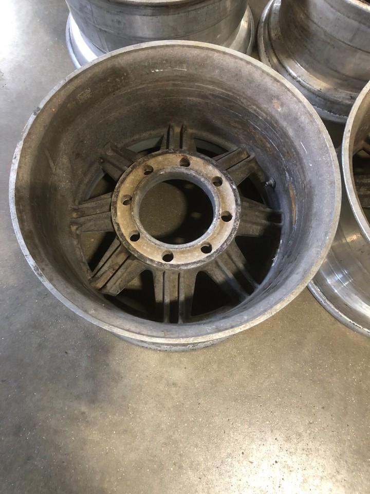 Vintage Turbine Wheels 16.5" x 9.75 8 Lug Vintage Aluminum Wheels Ford ...