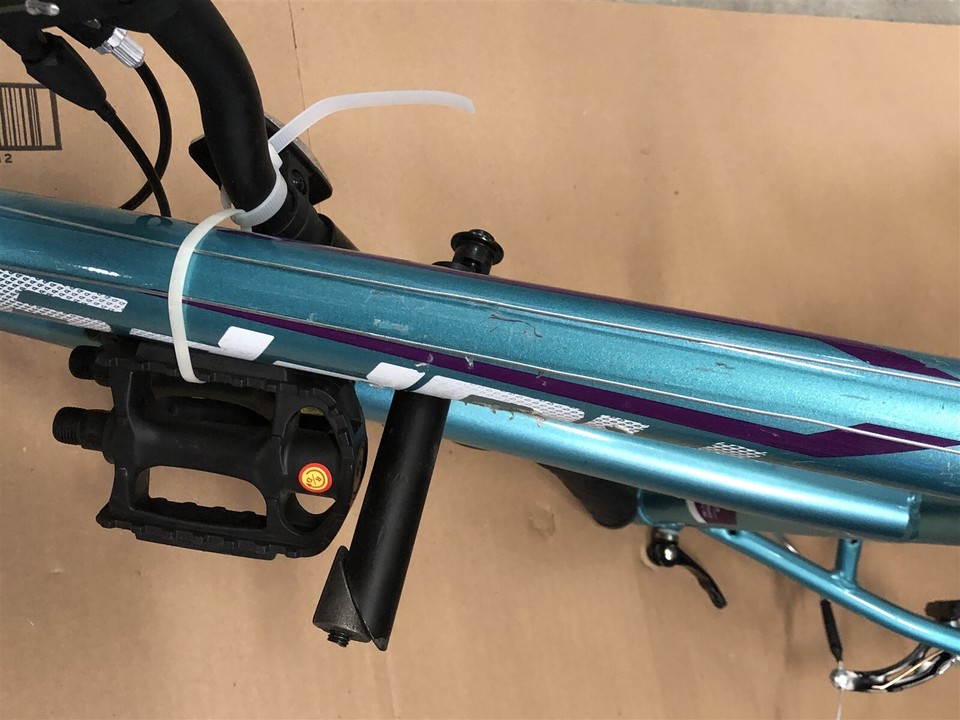 Huffy Bicycles 253940 26 in. Womens Incline Bicycle, Gloss Light Blue ...