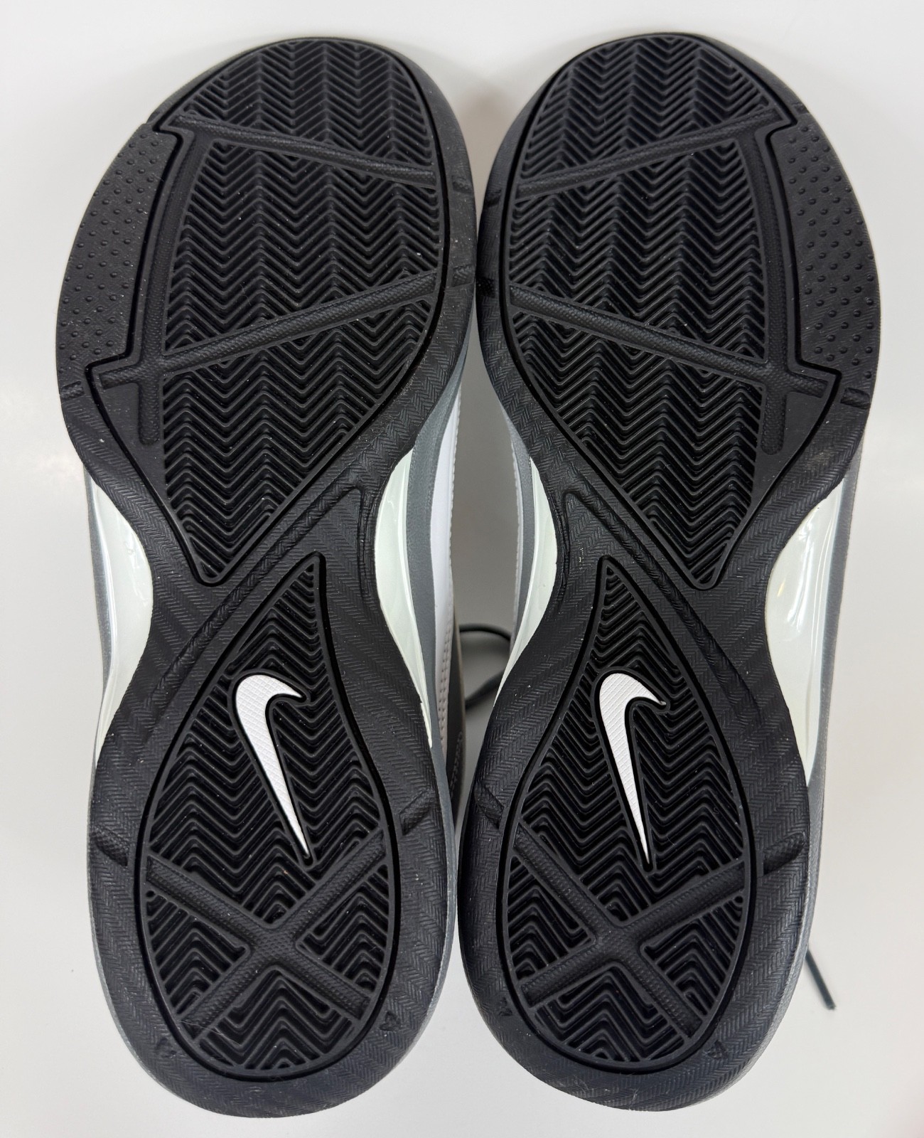 NEW NIKE Men's 511373-001 The Overplay VII NBK Grey/Black Shoes Size 11 ...