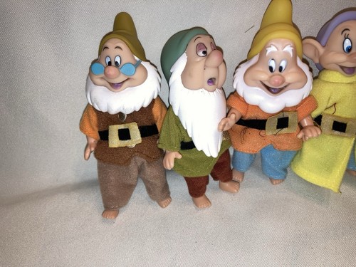 Vintage Disney Simba Toys Snow White's Seven Dwarfs Figures PVC W ...