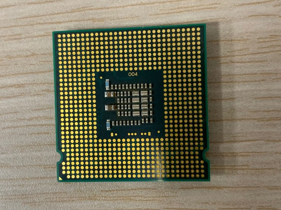 Intel Pentium E5700 Dual Core CPU Processor SLGTH 3.0 Ghz / 2M / 800 / ...