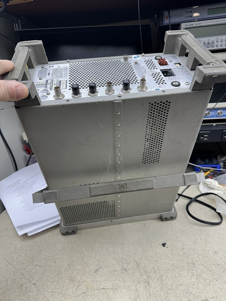 HP 8920A RF COMMUNICATIONS TEST SET 0.4-1000MHz SN 3211A01856 | eBay