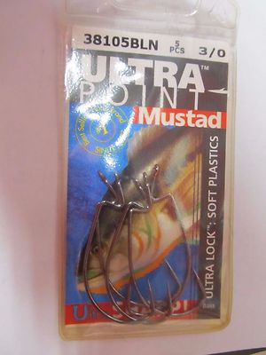 Mustad Ultra Point Hooks 15 Total Hooks. Ultra Sharp NEW | eBay