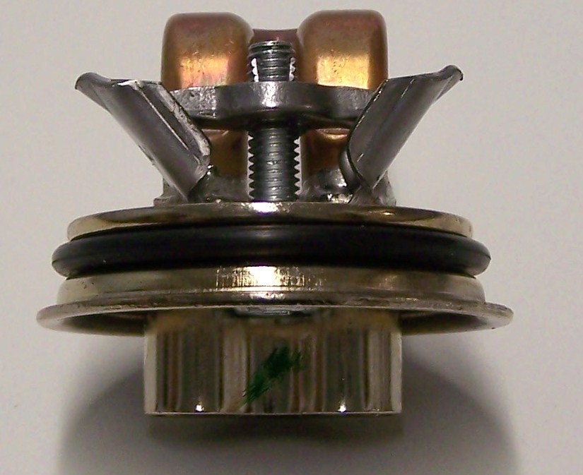 Caterpillar 3013 (3 cyl.) 3014 (4 cyl.) 3024 Engine Heater | Engine ...