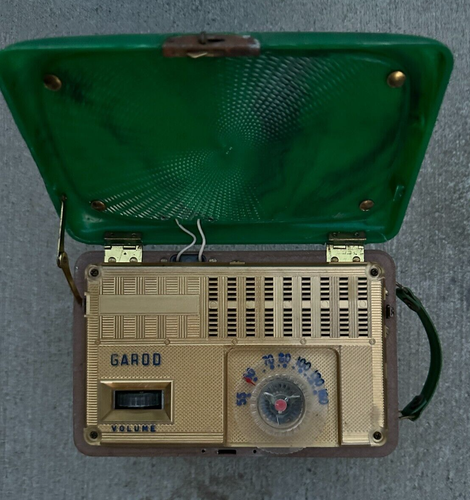 VTG Garod Brooklyn, NY Portable AM Vacuum Tube Radio UNTESTED Cool ...