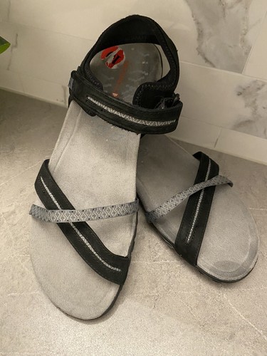 Merrel Terrence cross II womens 10 Sandals Black | eBay