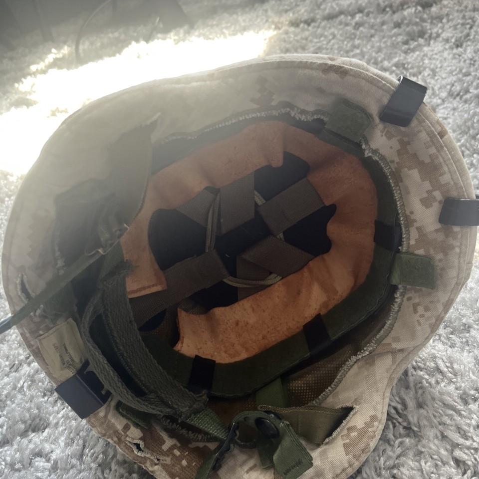 US Pasgt Small Helmet 2004 with MARPAT cover and goggles | eBay
