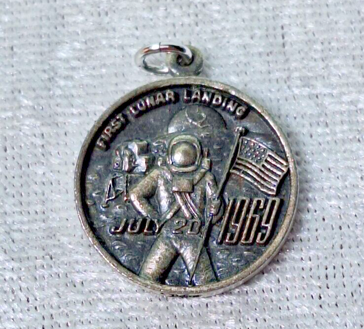 Vintage Balfour Apollo 11 NASA Pewter Charm July 1969 3.8g One Small ...