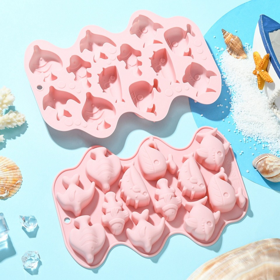 2x Fish Chocolate Molds Marine Fish Silicone Candy/Baking Molds for ...