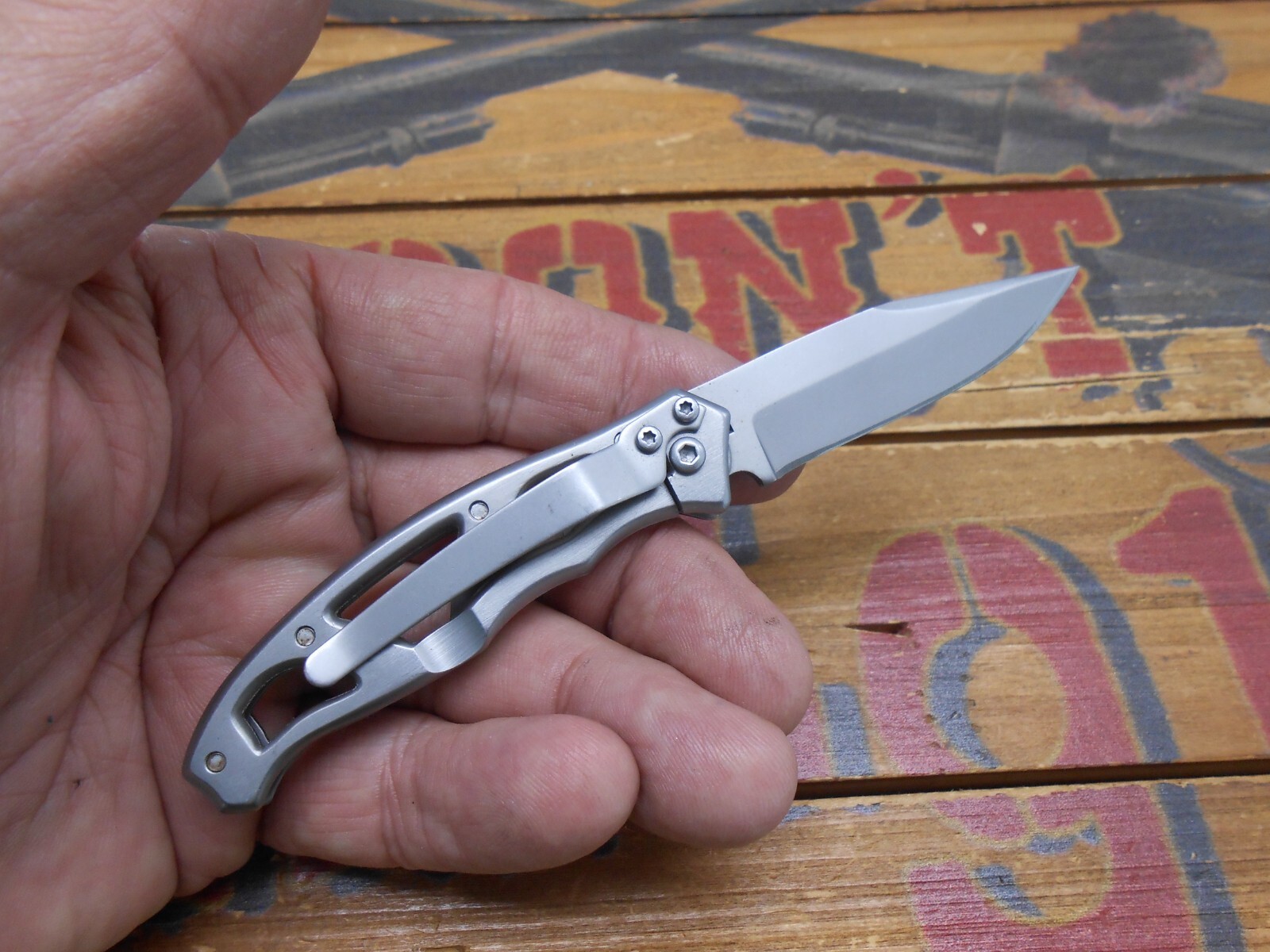 Gerber Mini Paraframe Knife Frame Lock Plain Edge Blade | eBay