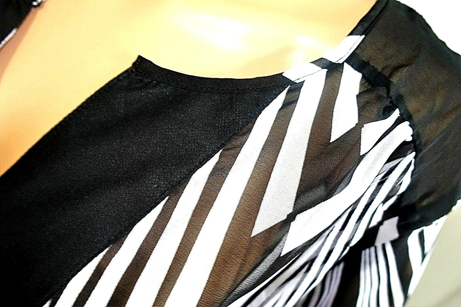 Unique Spectrum Women Plus Size 1x 2x 3x Black White Boho Chiffon Top ...