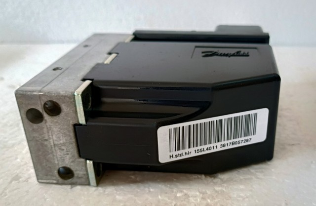 Danfoss 157B4033 11-32V PVEH Passive Fault Electrical Actuator for sale ...