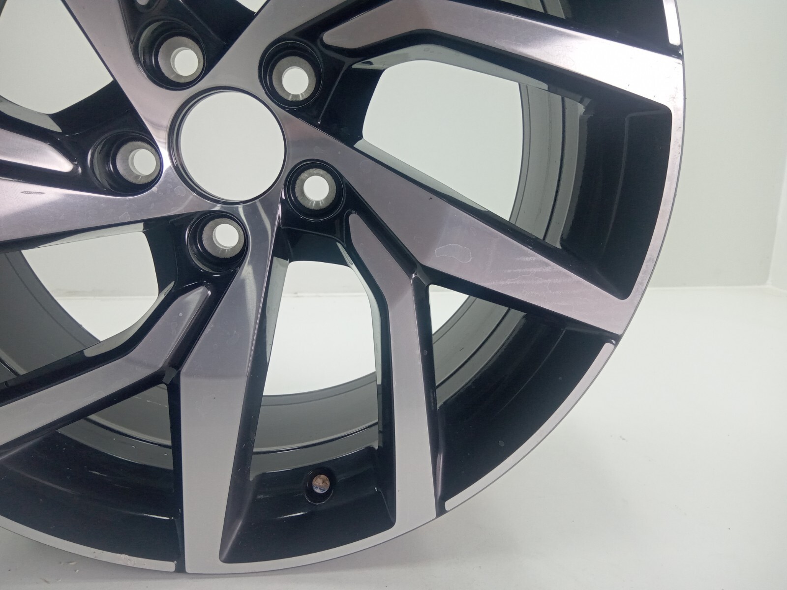 1 Stück ALUFELGE 18 ZOLL Original Volvo S60 S90 8jx18 ET42 31471311 | eBay