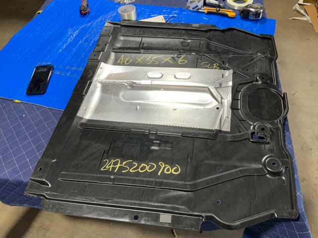 Genuine Mercedes-Benz Splash Shield 247-520-09-00 for sale online | eBay