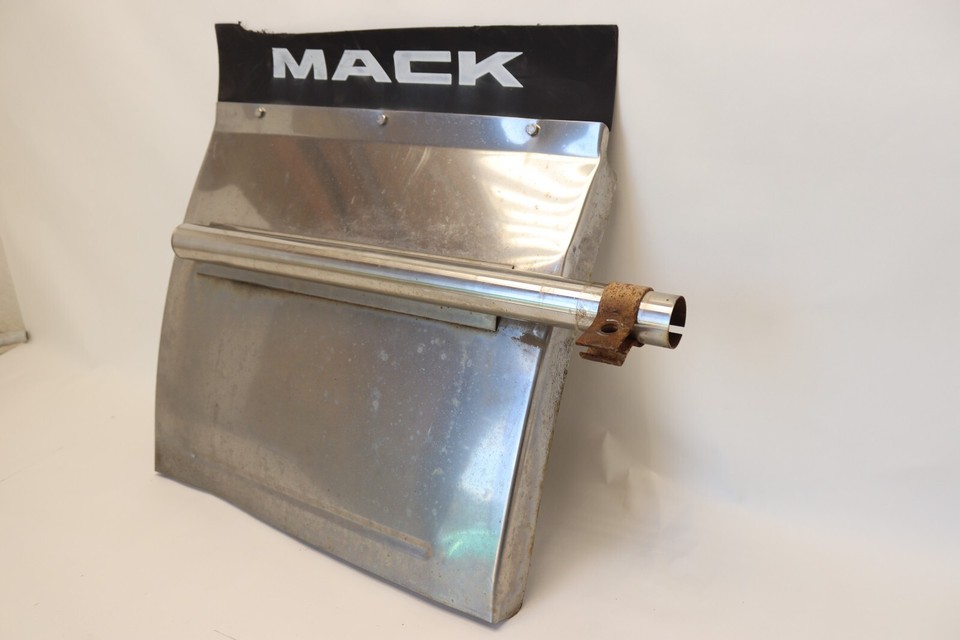 2018 MACK CXU613 FRONT RIGHT PASSENGER SIDE DRIVE AXLE CROME MUD FLAP ...