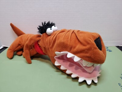*VTG* Tiger Electronics Woofer Snapper 12” Dog Plush Shakes Barks ...