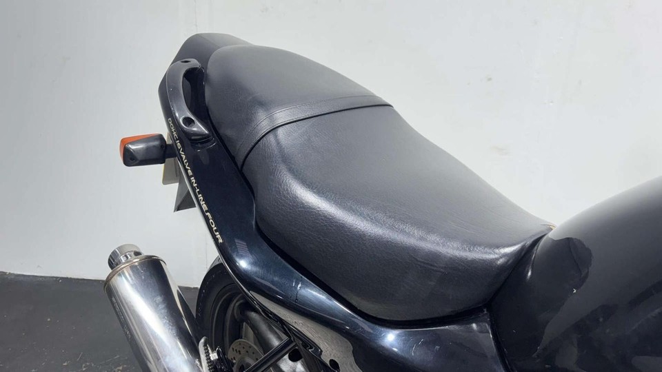 Suzuki Bandit 600 GSF 1998 MK1 VERY CLEAN PROJECT BIKE SPARES OR REPAIR ...