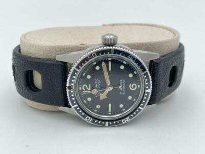 Vintage Midsize SS 1970s Accro Diver Watch | eBay