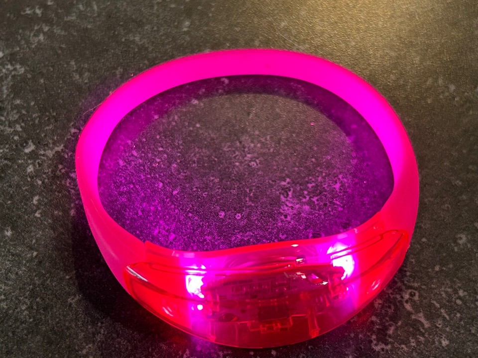 BANGLE BRACELET FLASH GLOW BAND LIGHT-UP EL LED MOTION SOUND ACTIVATED ...