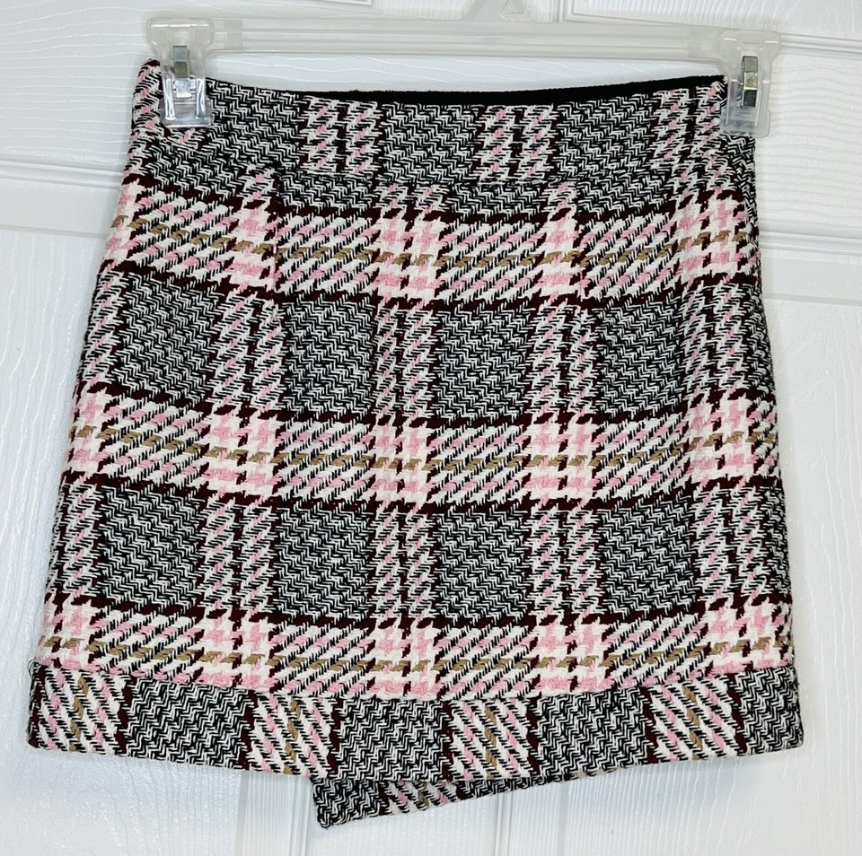 Forever 21 Plaid Mini Skirt Small Textured Front Asymmetric Hem Pinks ...