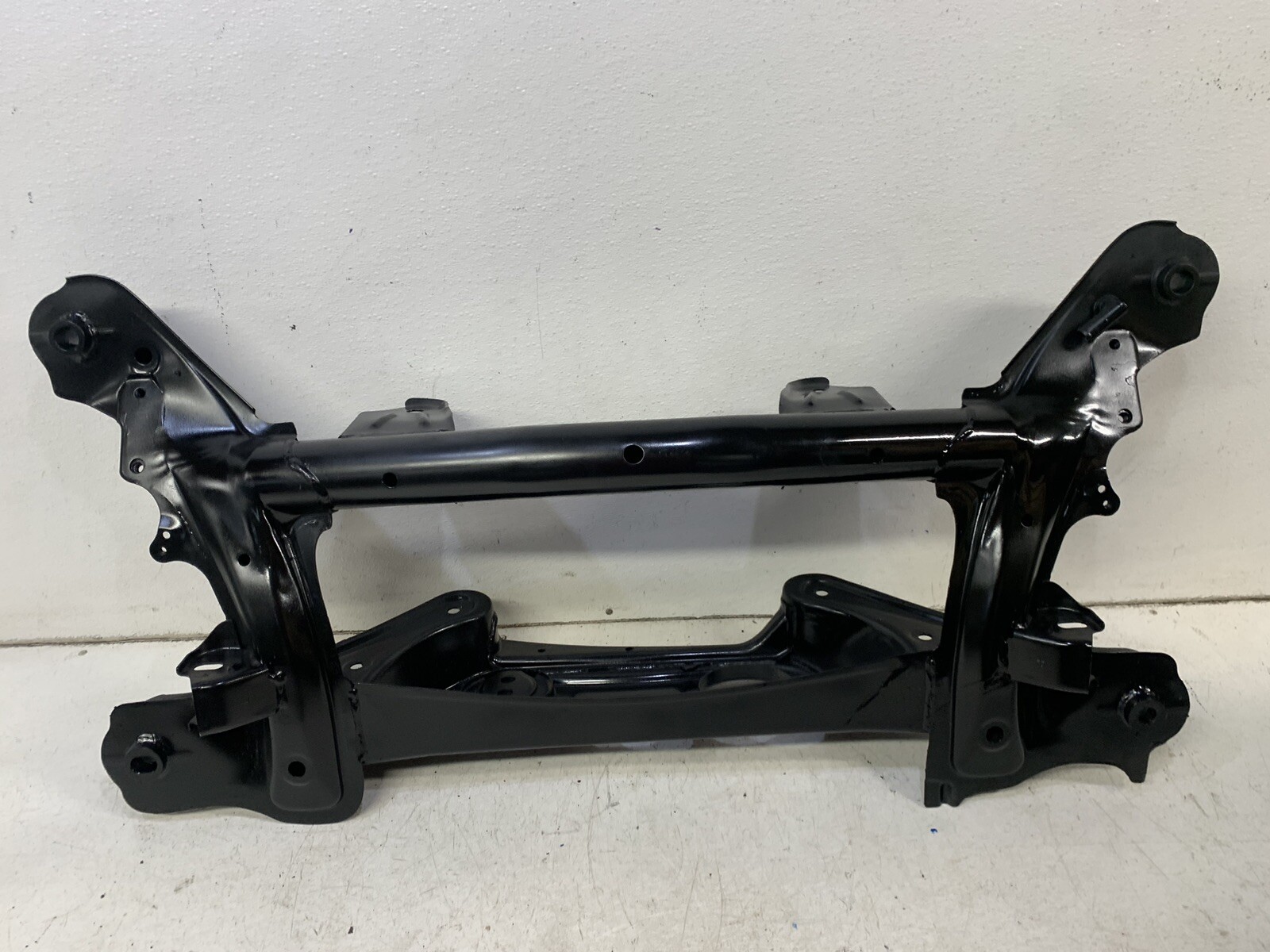 2003-2006 Matrix & Vibe AWD rear suspension crossmember sub frame ...