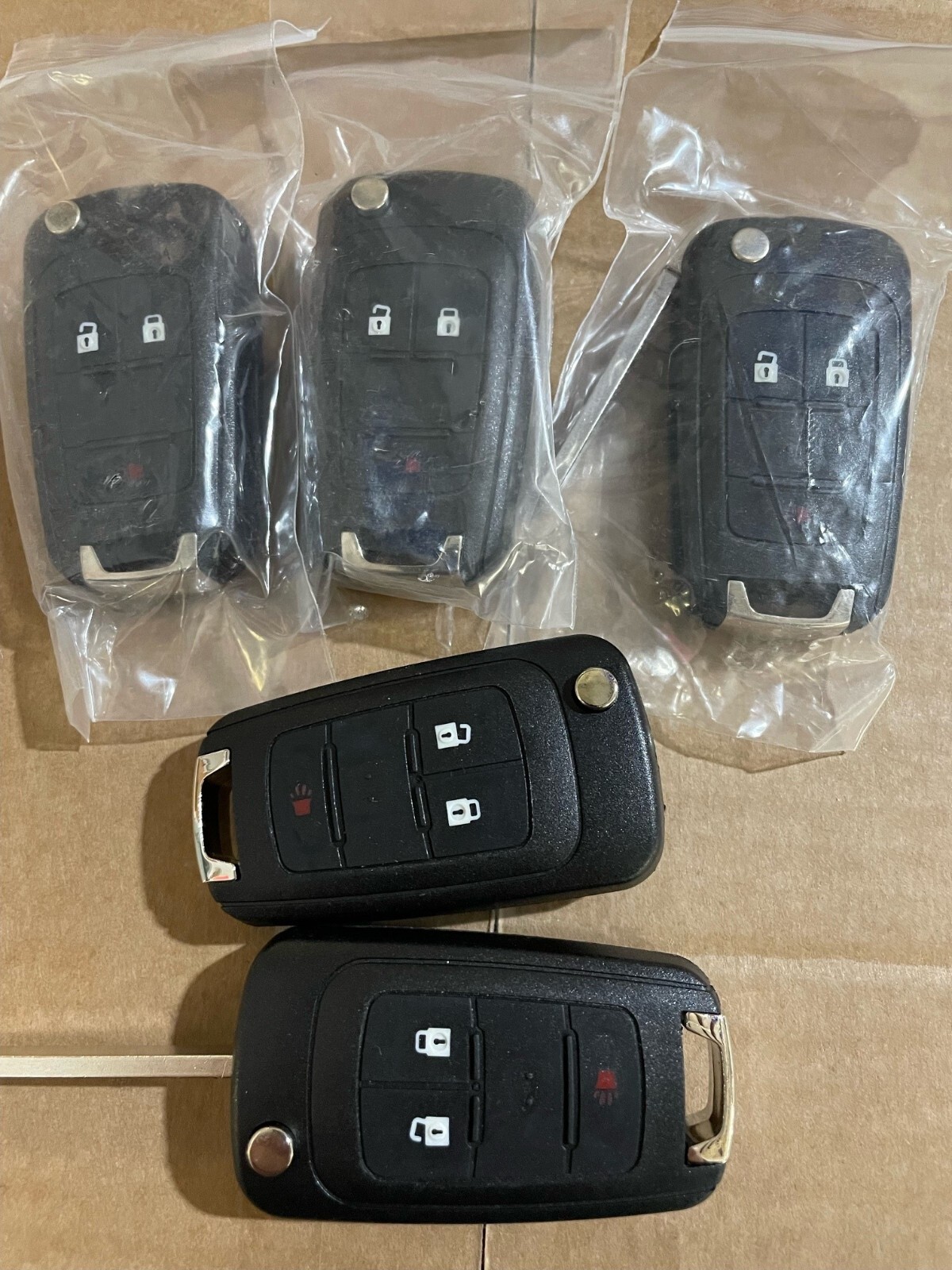 10-19 CHEVY, BUICK, GMC 3 BUTTON FLIP Key. Lot of 5 (C-GM-3B2) | eBay