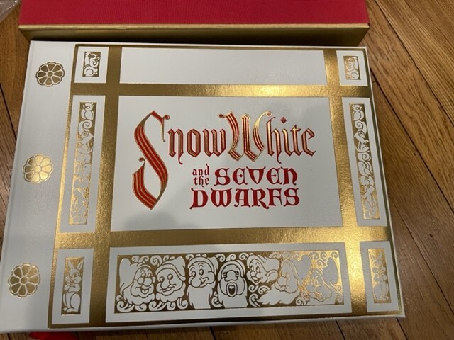 Snow White And The Seven Dwarfs Font