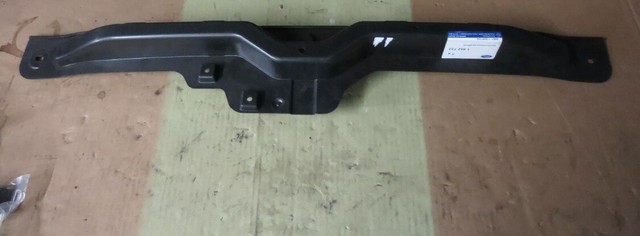 Genuine Ford Fiesta Mk7 Rear Bumper Mounting Bracket 1552733 for sale ...